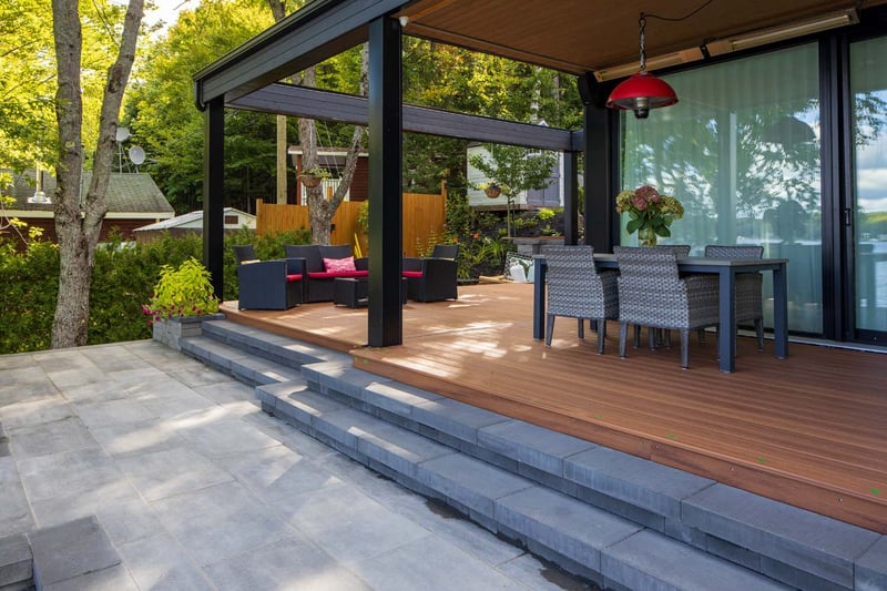 How to choose the best materials for my patio?