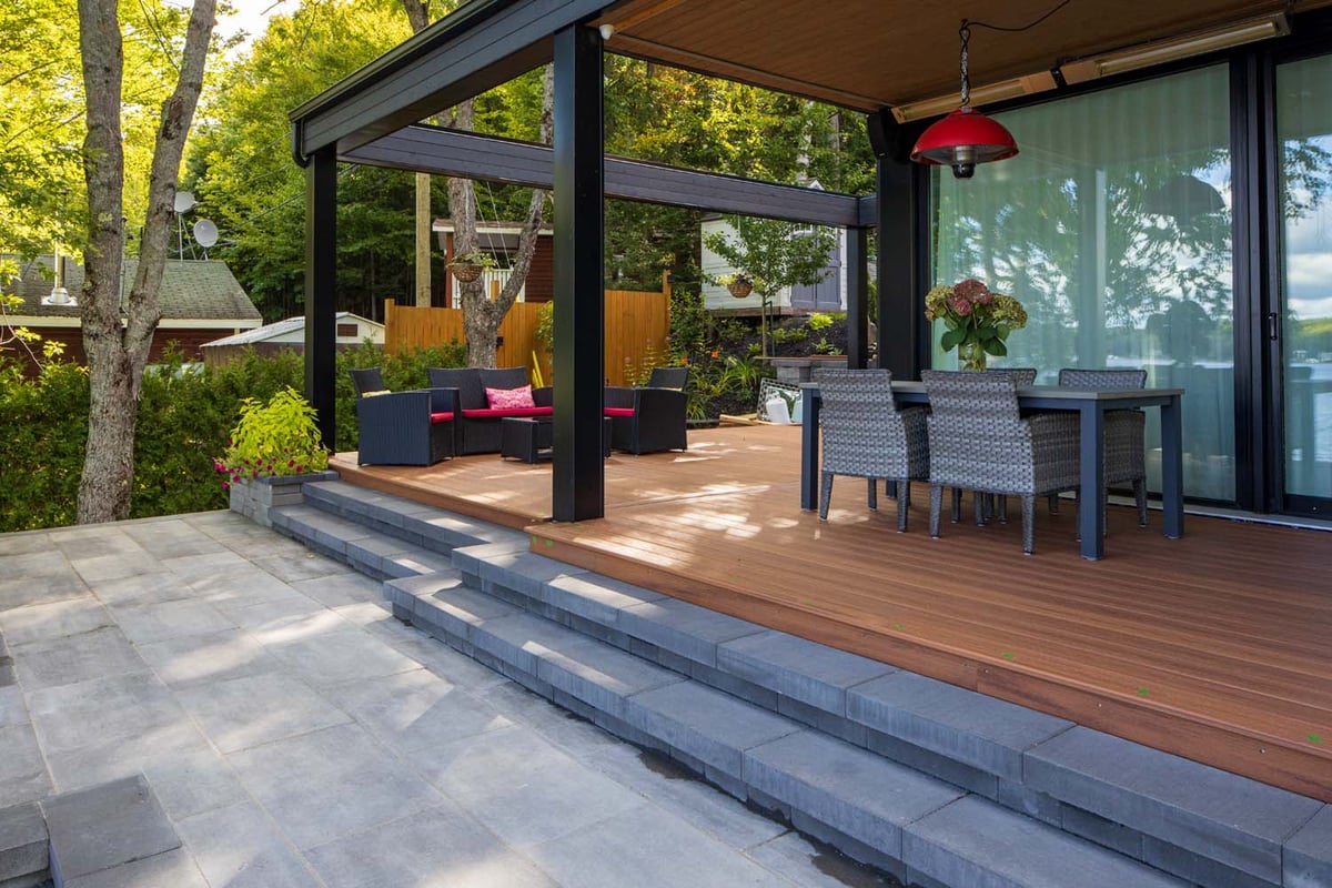 How to choose the best materials for my patio?